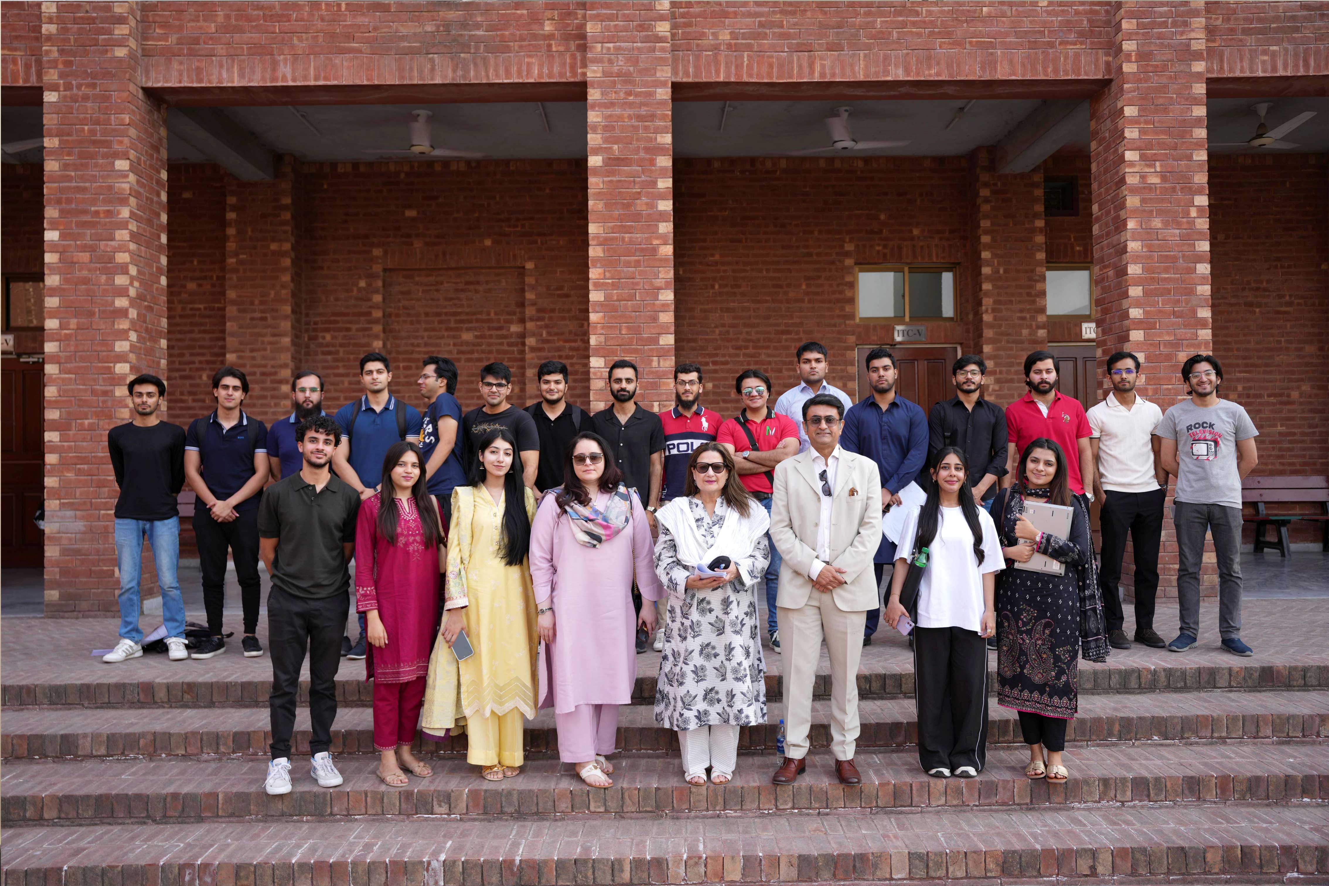 Lahore School Of Economics